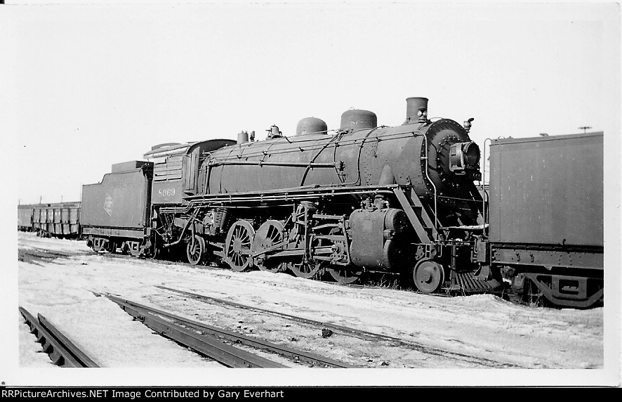 MILW 2-8-2 #8069, (Chicago, Milwaukee St Paul & Pacific)